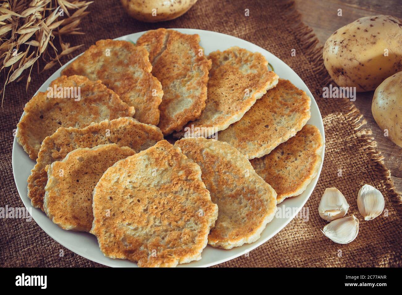 Dish of Belarusian national cuisine - potato pancakes "draniki Stock ...