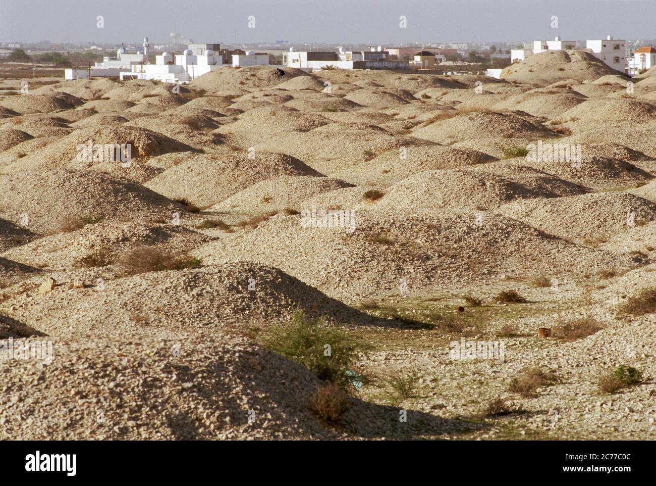 Dilmun burial mounds hi-res stock photography and images - Alamy