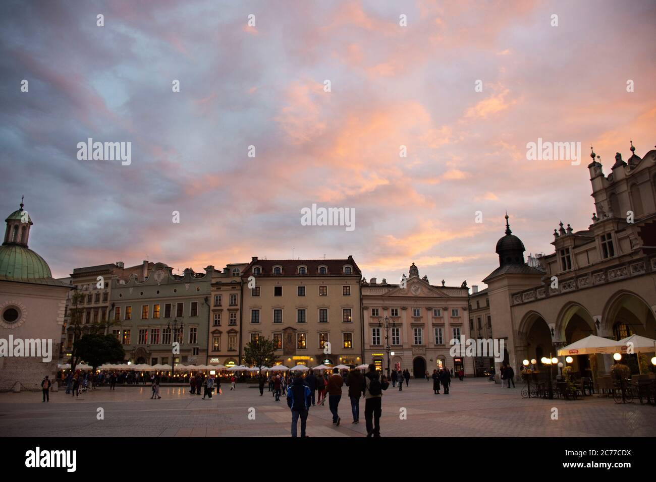 Poland warsaw main square market hi-res stock photography and images ...