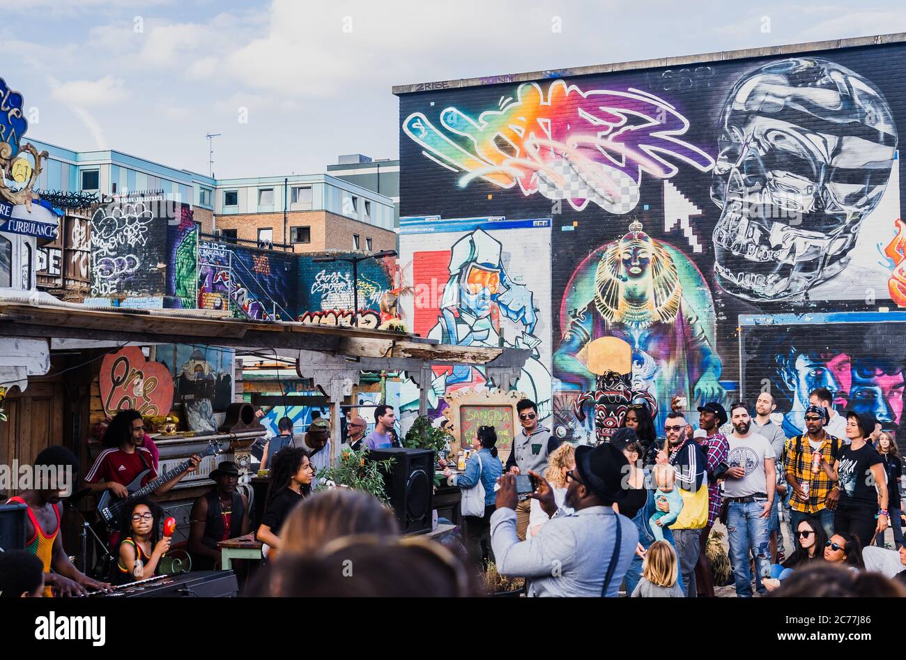 Community event london hi-res stock photography and images - Alamy