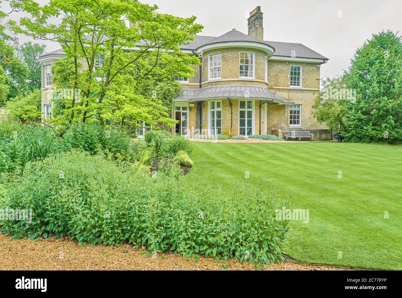 Cambridge university botanic gardens hi-res stock photography and ...