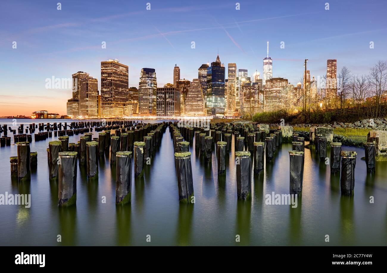 Landmark manhattan hi-res stock photography and images - Alamy