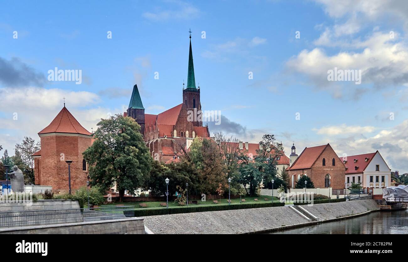 City view over the oder with oder tower hi-res stock photography and ...