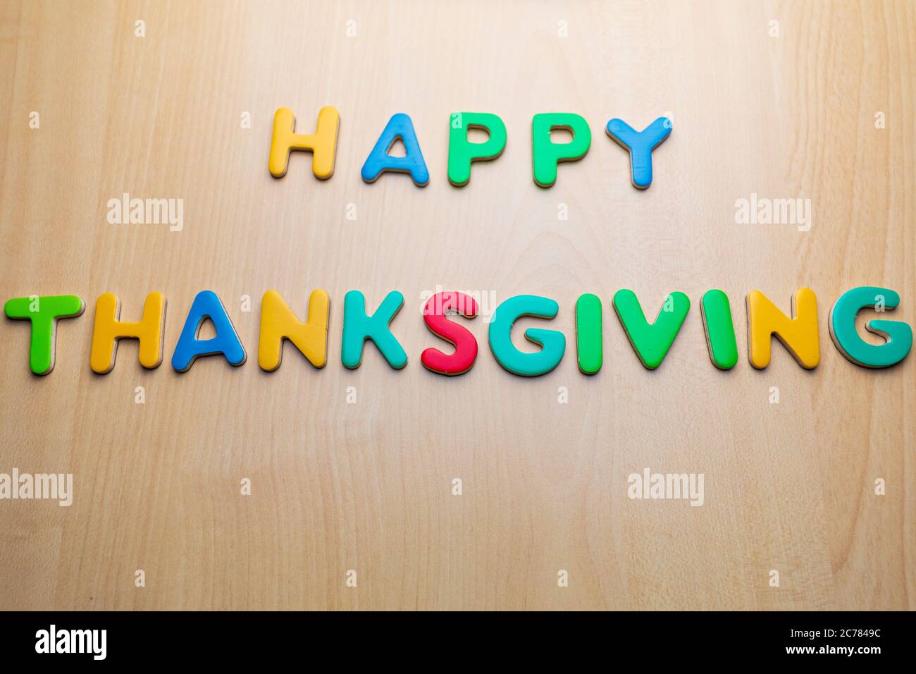 Happy thanksgiving wooden letters autumn hi-res stock photography and ...