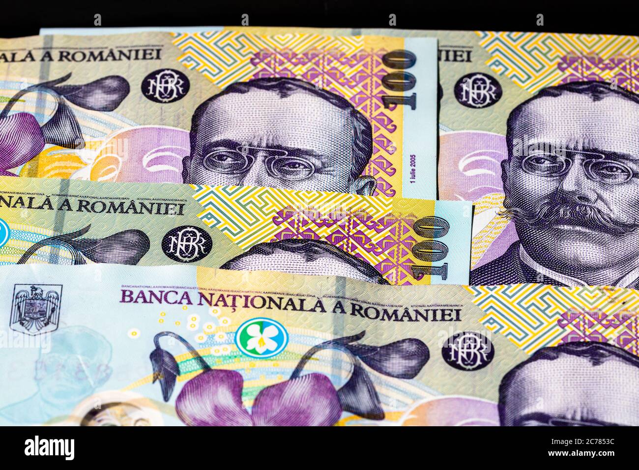 100 lei banknotes hi-res stock photography and images - Alamy