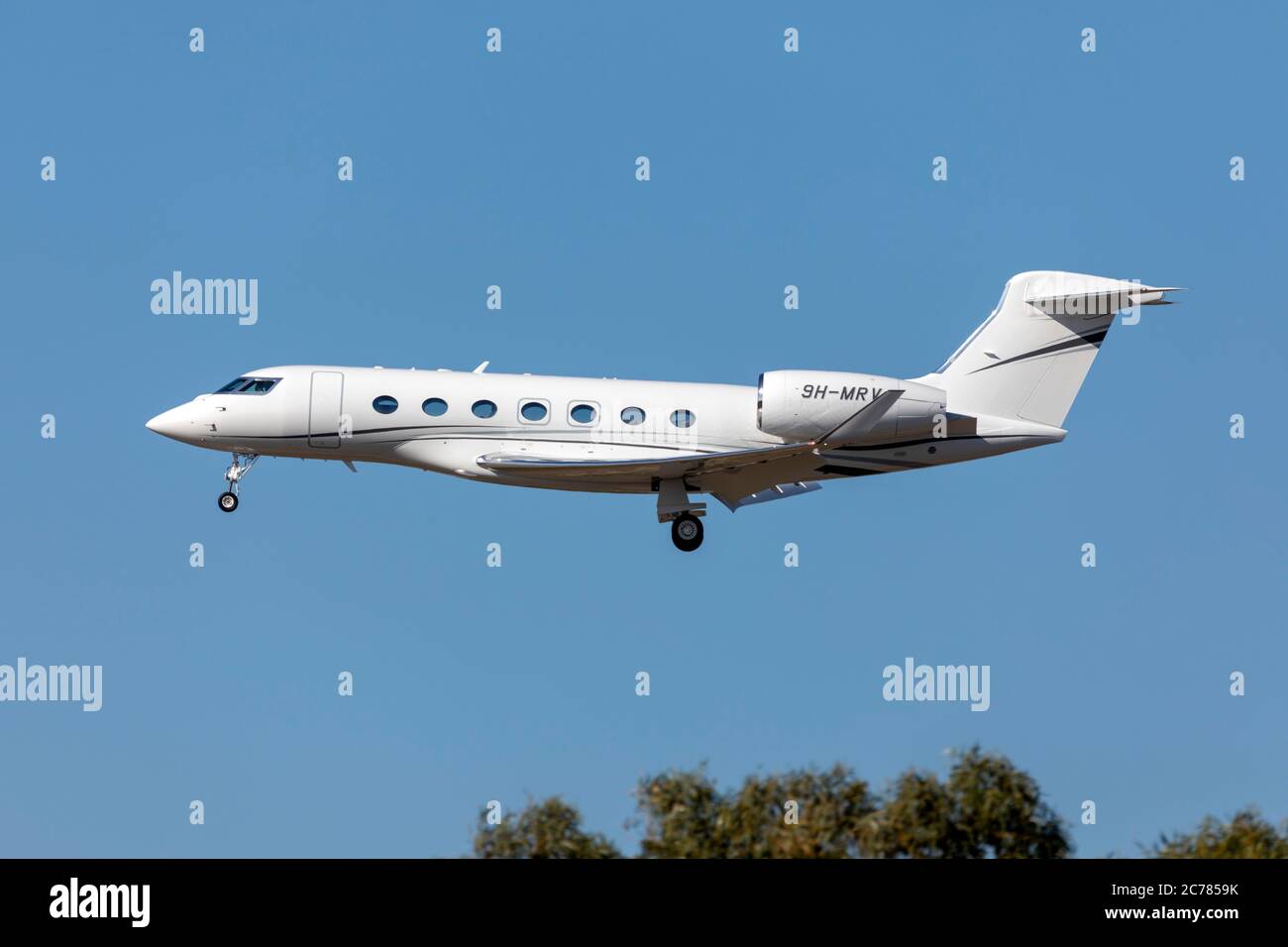 Gulfstream gvii hi-res stock photography and images - Alamy