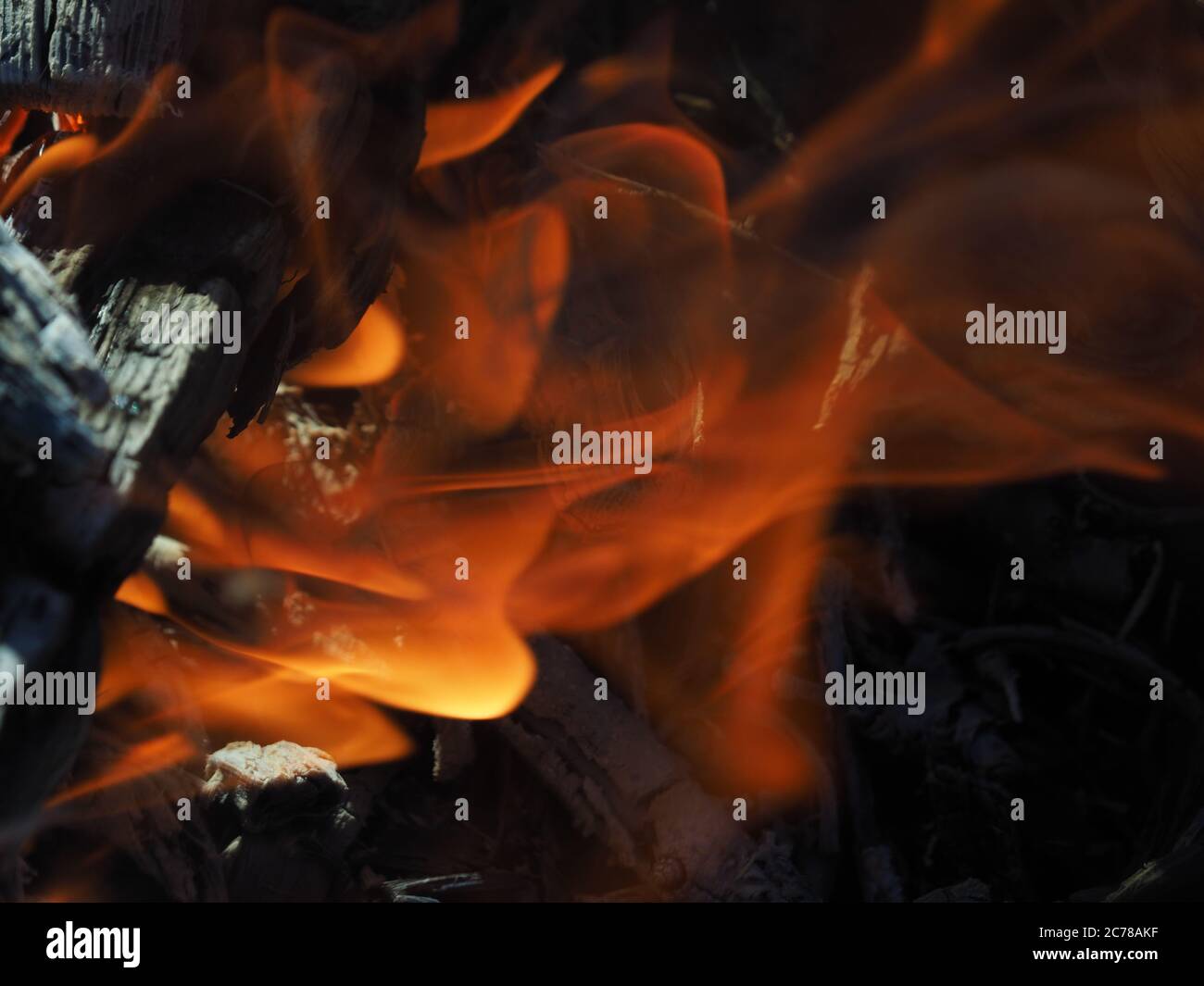 Firewood burns hi-res stock photography and images - Alamy