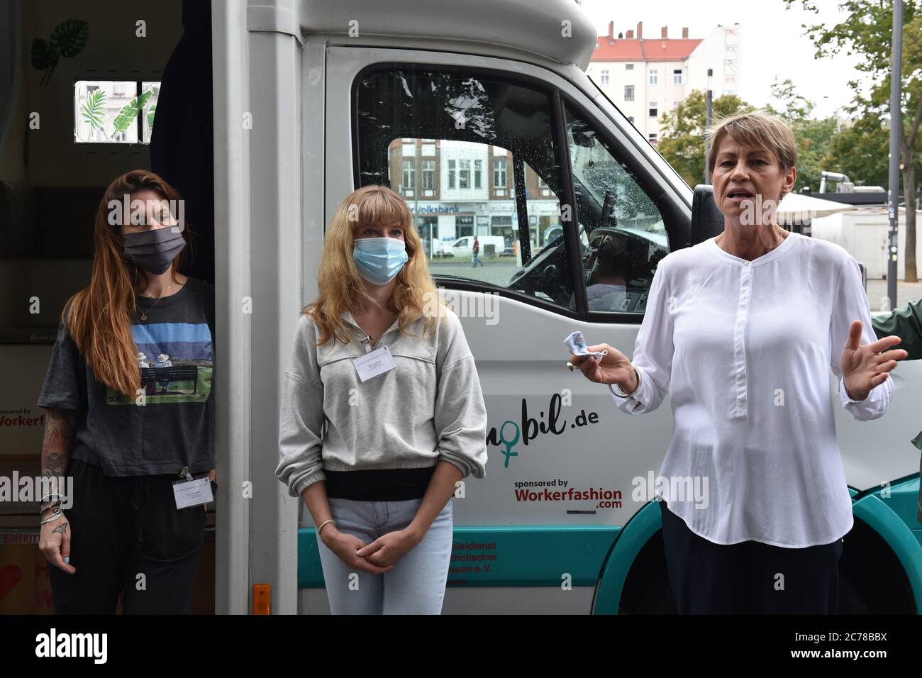 Berlin, Germany. 15th July, 2020. Elke Breitenbach (Die Linke, r-l ...