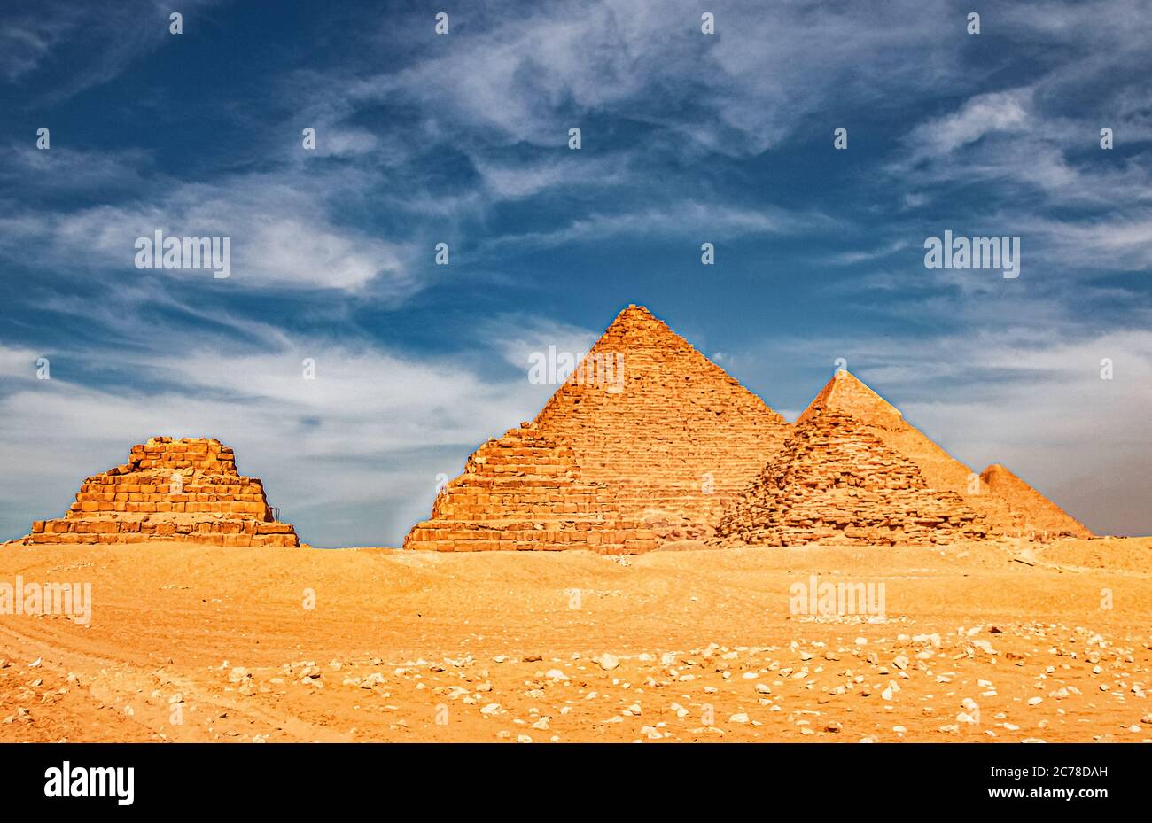 The great pyramids of giza cairo egypt hi-res stock photography and ...