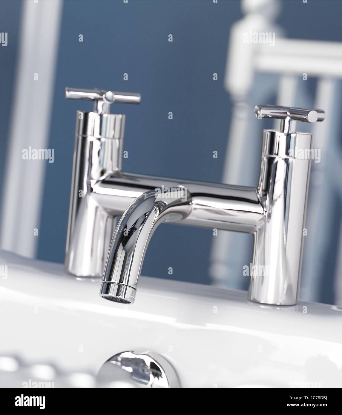 Washing chrome hi-res stock photography and images - Alamy