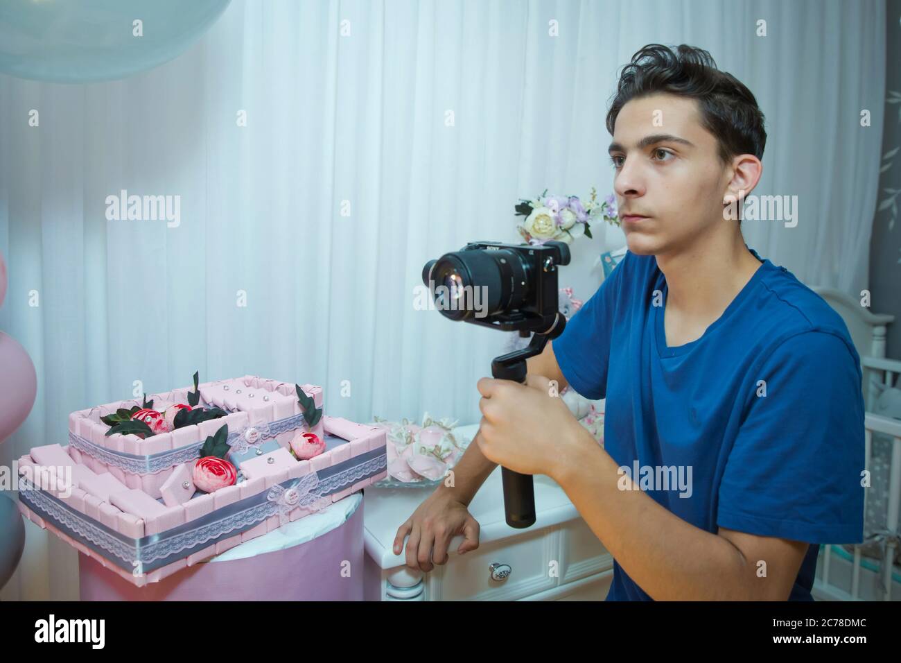 Gimbal Operator with black equipament - Stabilizer and camera ...