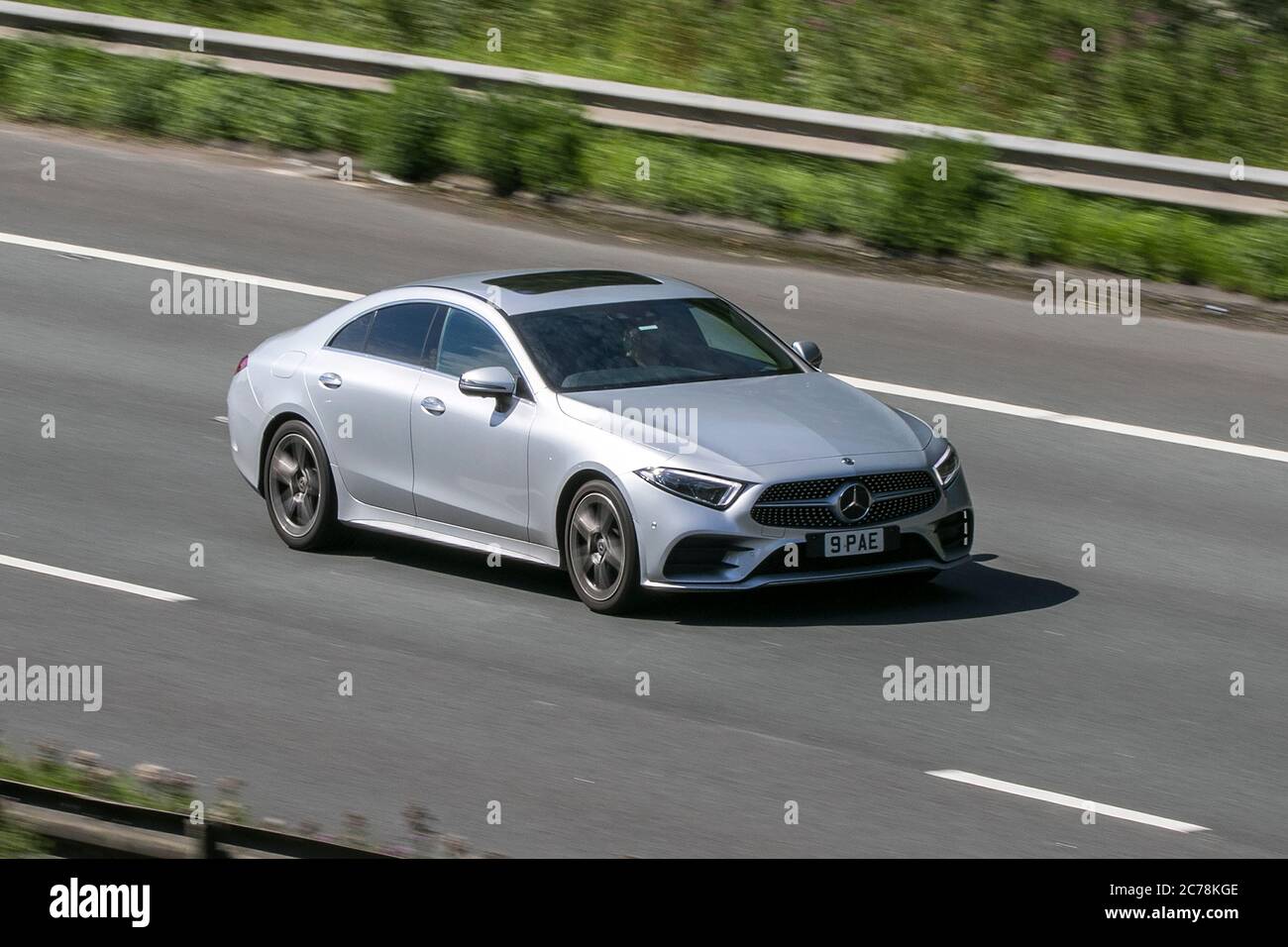 Mercedes cls 400 hi-res stock photography and images - Alamy