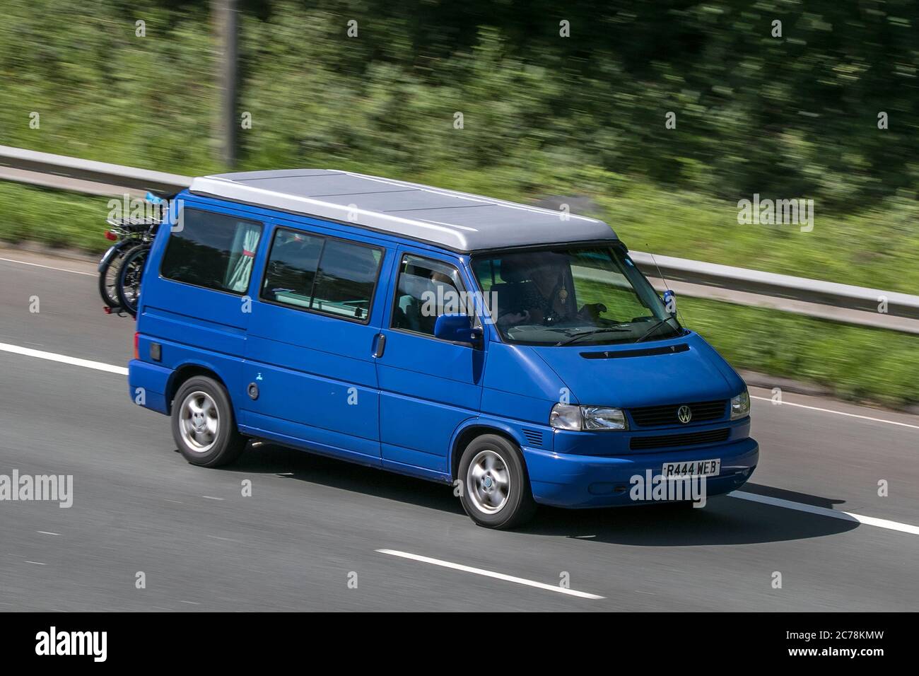 Vw transporter hi-res stock photography and images - Alamy