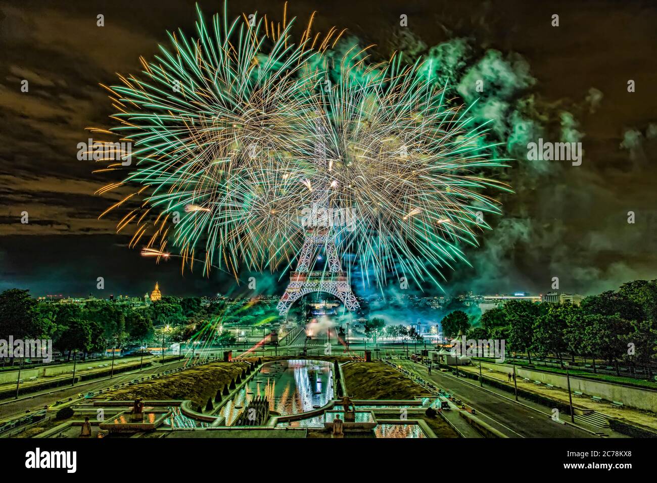Paris, France. 14th July, 2020. Night scene of fireworks at Eiffel ...