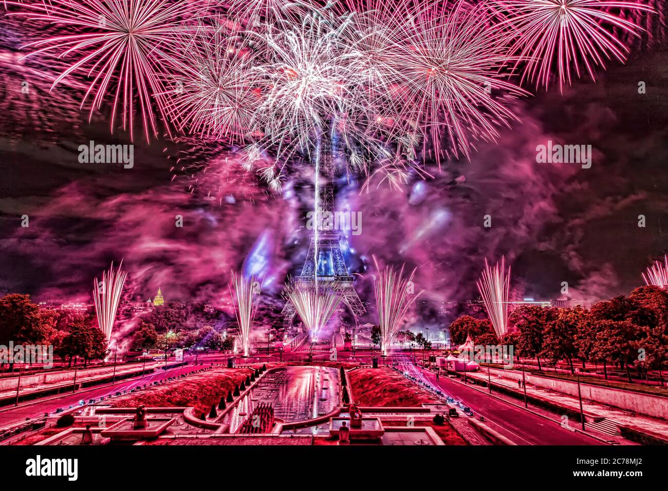Paris, France. 14th July, 2020. Night scene of fireworks at Eiffel ...