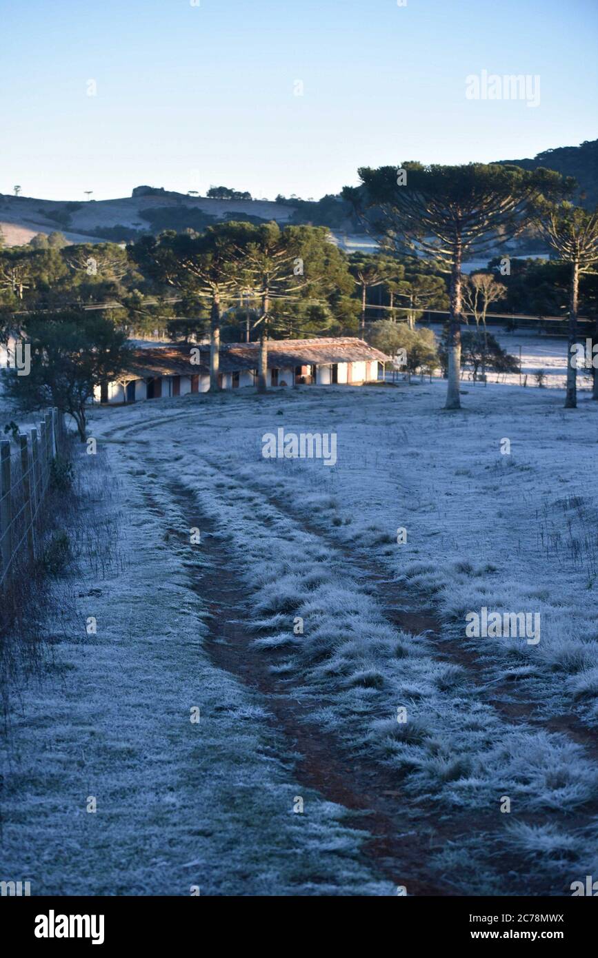 Os clima hi-res stock photography and images - Alamy