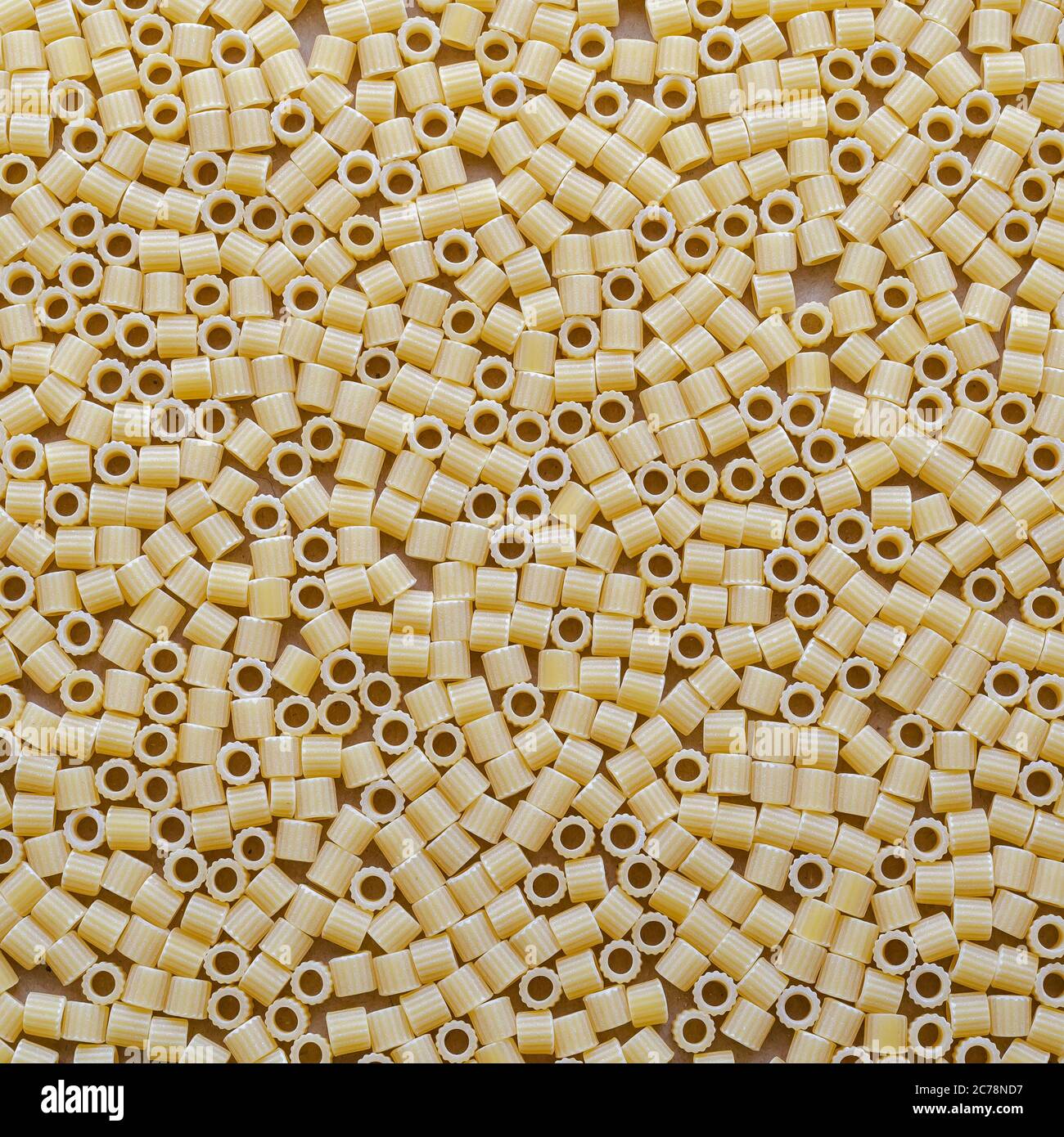 Small pasta tubes hi-res stock photography and images - Alamy