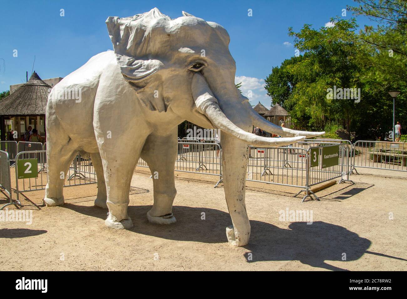 Safaripark Beekse Bergen is the largest animal zoo in the Benelux and ...