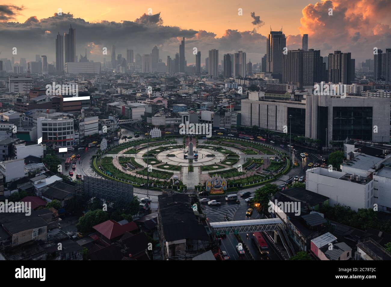 Above of Wongwianyai roundabout monument with car traffic and ...