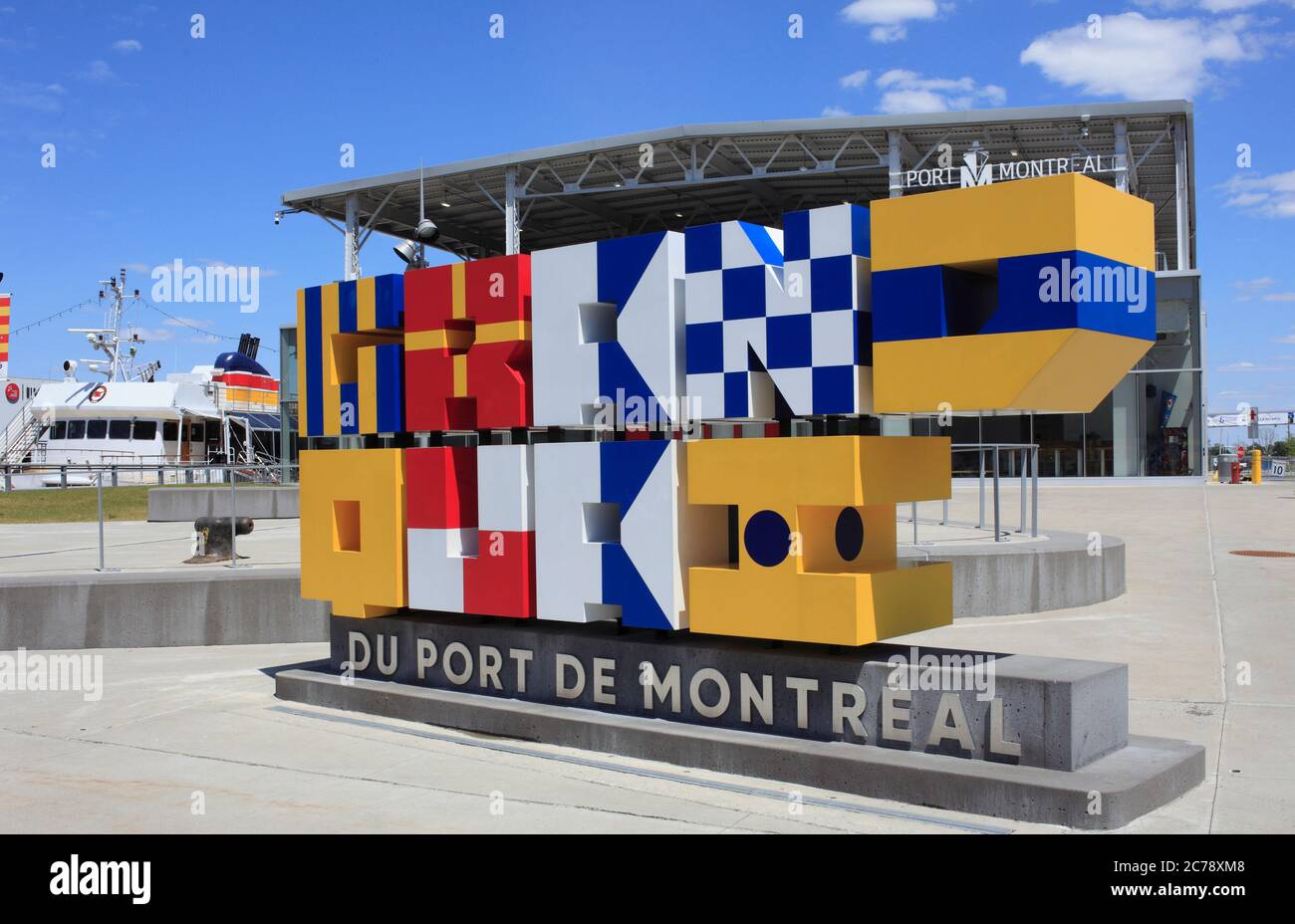 Canada, Quebec, Montreal, harbor, Grand Quai du Port de Montr al Stock ...