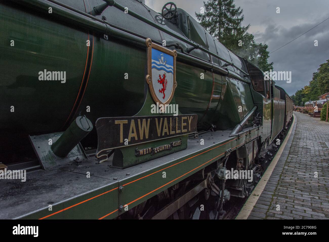 Taw valley locomotive hi-res stock photography and images - Alamy