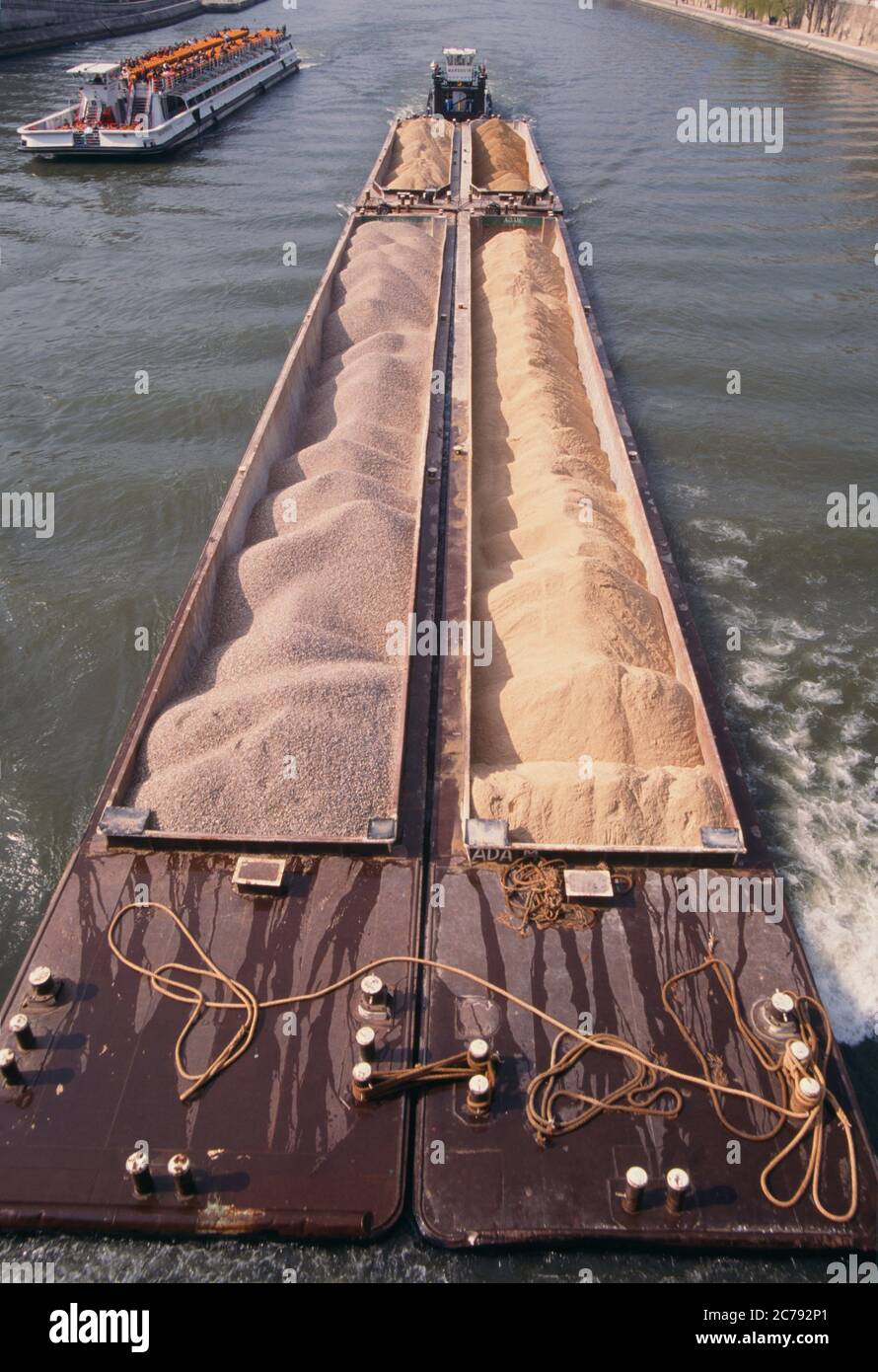 Bateau mouche food hi-res stock photography and images - Alamy