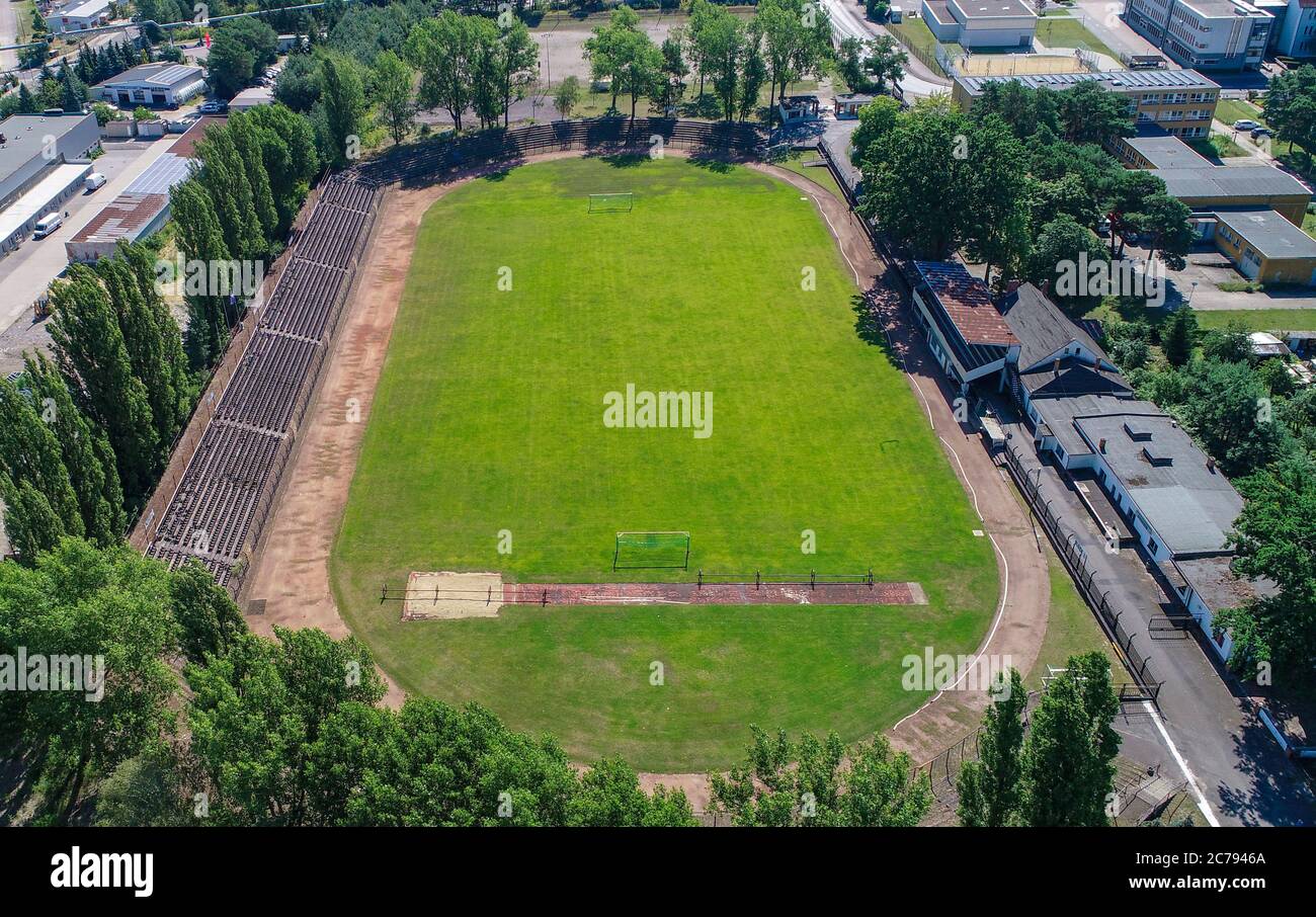 14 July 2020, Brandenburg, Frankfurt (Oder): The football stadium ...