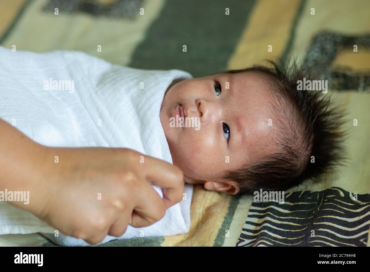 Asia Chinese Baby newborn on the bed, New family and baby healthy ...