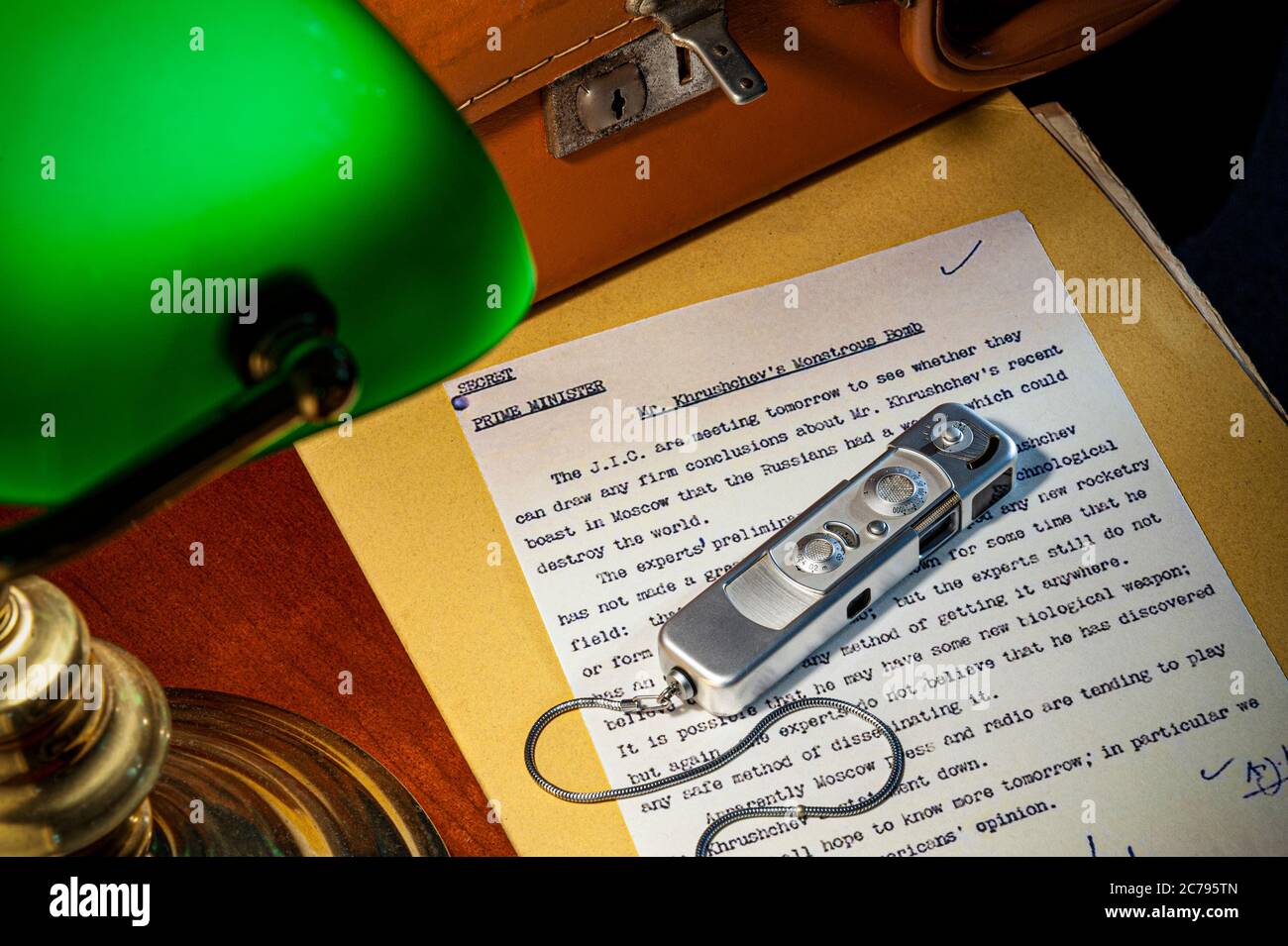 COLD WAR Minox B classic sub-miniature camera used as covert spy camera ...