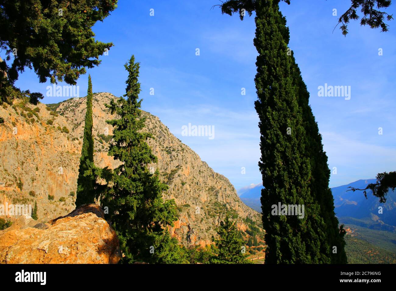 Delphi archaeological park, Greece Stock Photo - Alamy