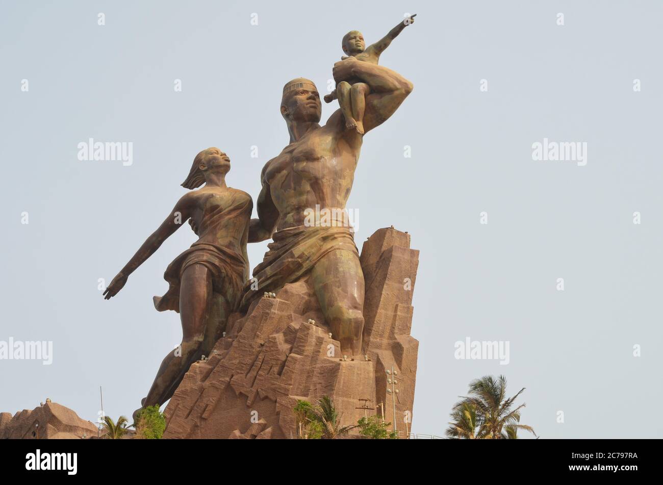 The much criticized African Renaissance Monument in Dakar, Senegal ...