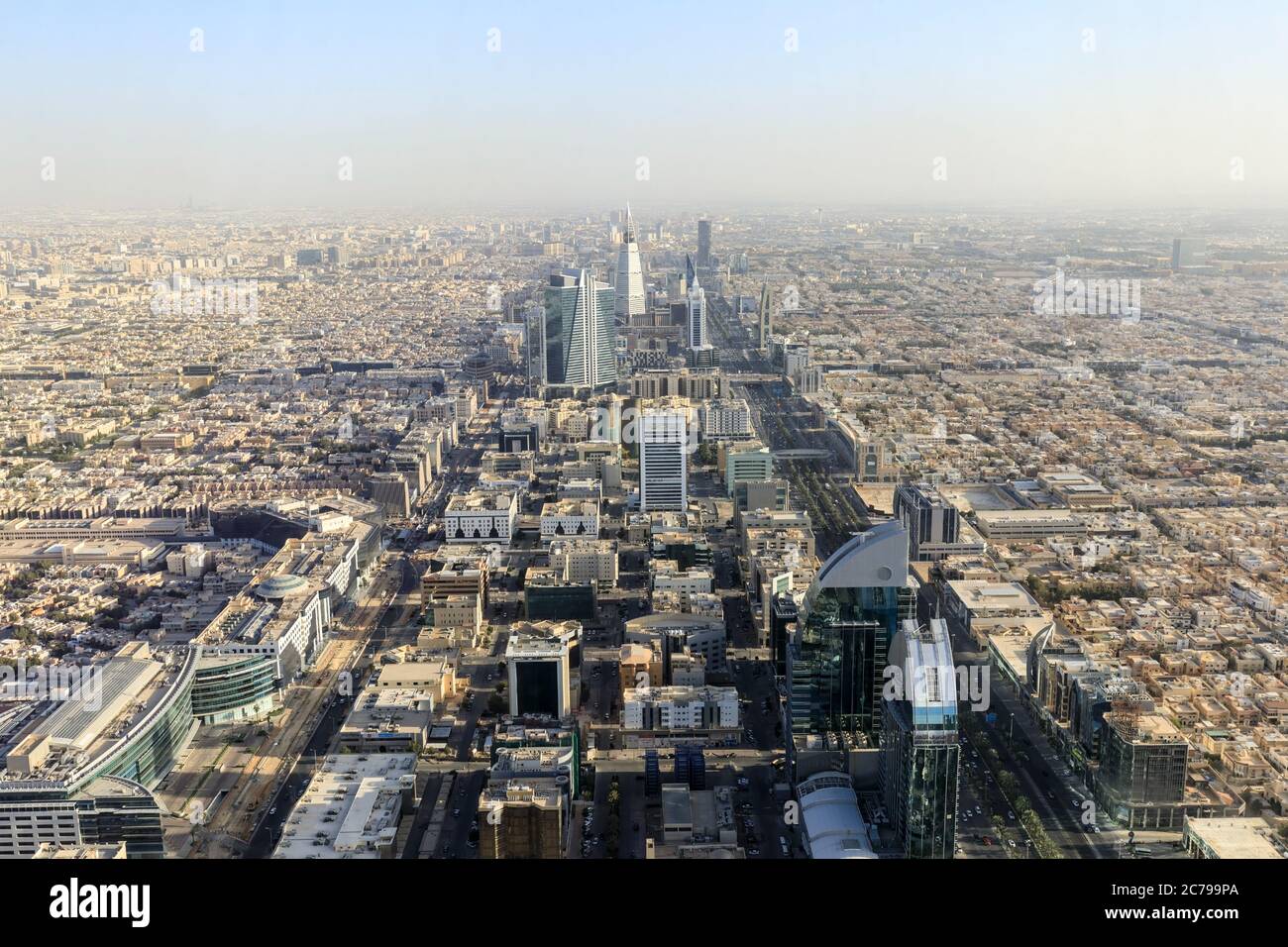 Riyadh saudi arabia aerial hi-res stock photography and images - Alamy