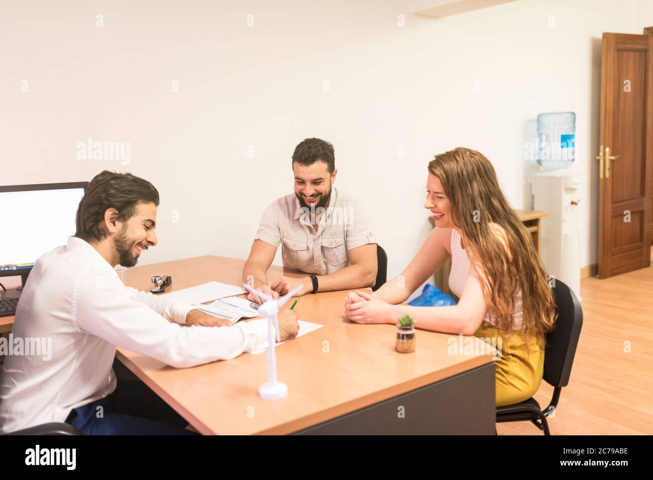 Arab job interview hi-res stock photography and images - Alamy