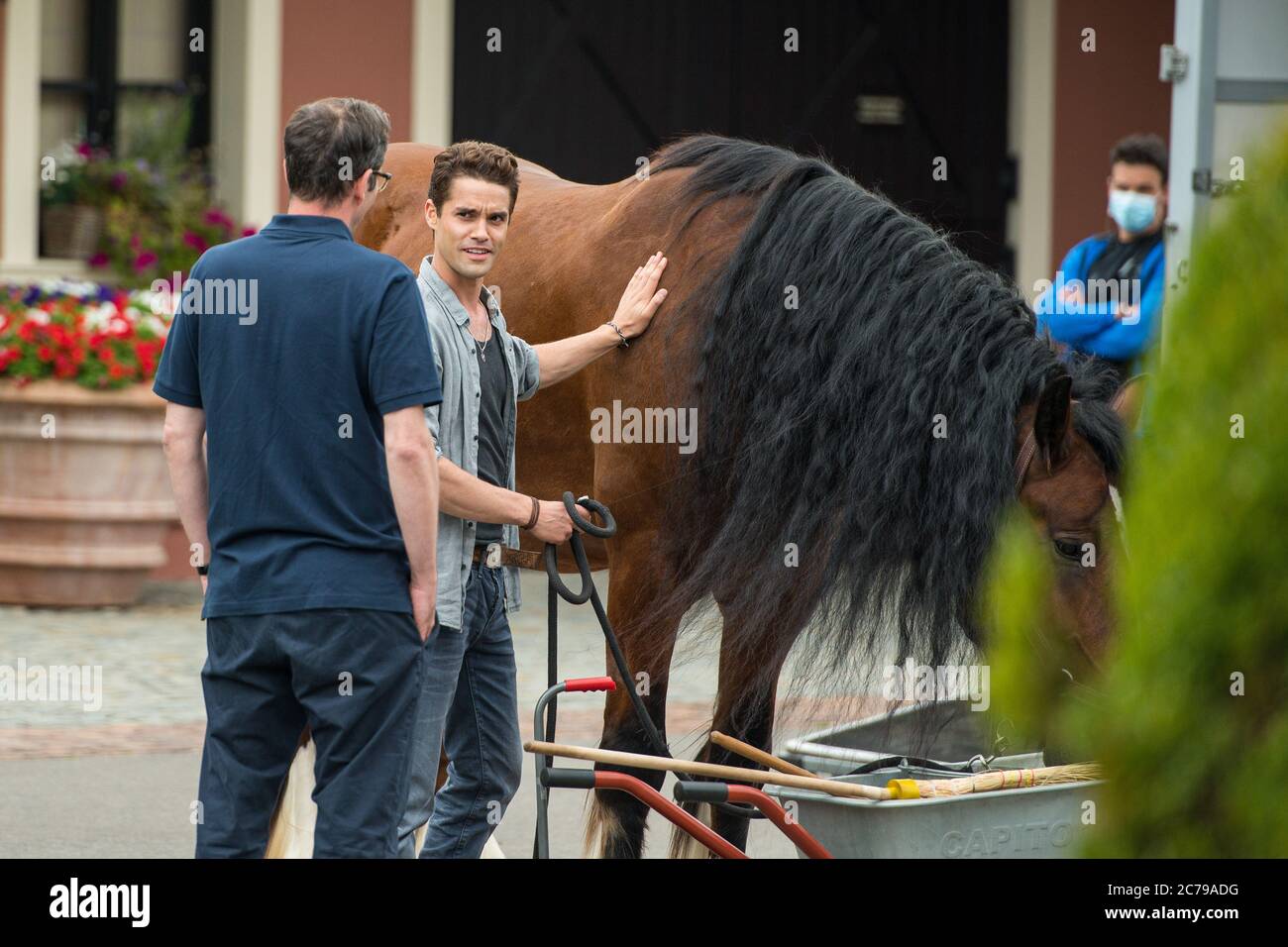 Perl, Germany. 15th July, 2020. Actor Max Befort (r) rehearses with ...