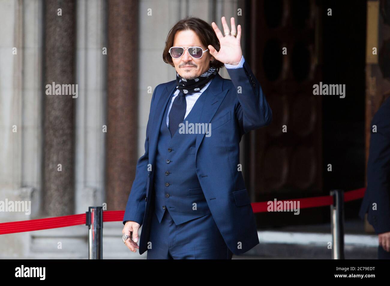 Johnny Depp arrives at London'a Royal Courts of Justice during the ...