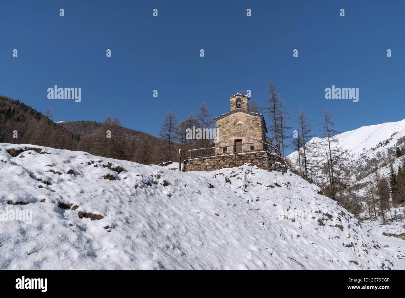 Our lady of the snow chapel italy hi-res stock photography and images ...