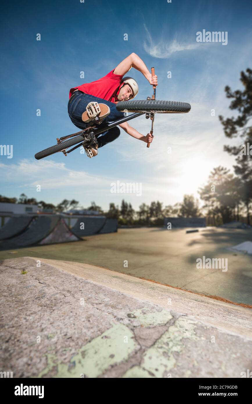 Bmx Table Top on a skatepark Stock Photo - Alamy