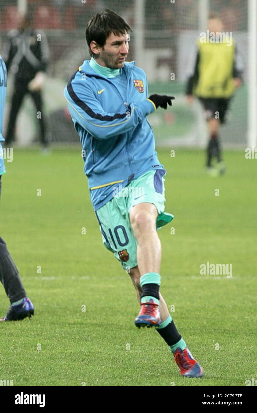 Lionel messi bayer leverkusen 2012 hi-res stock photography and images ...