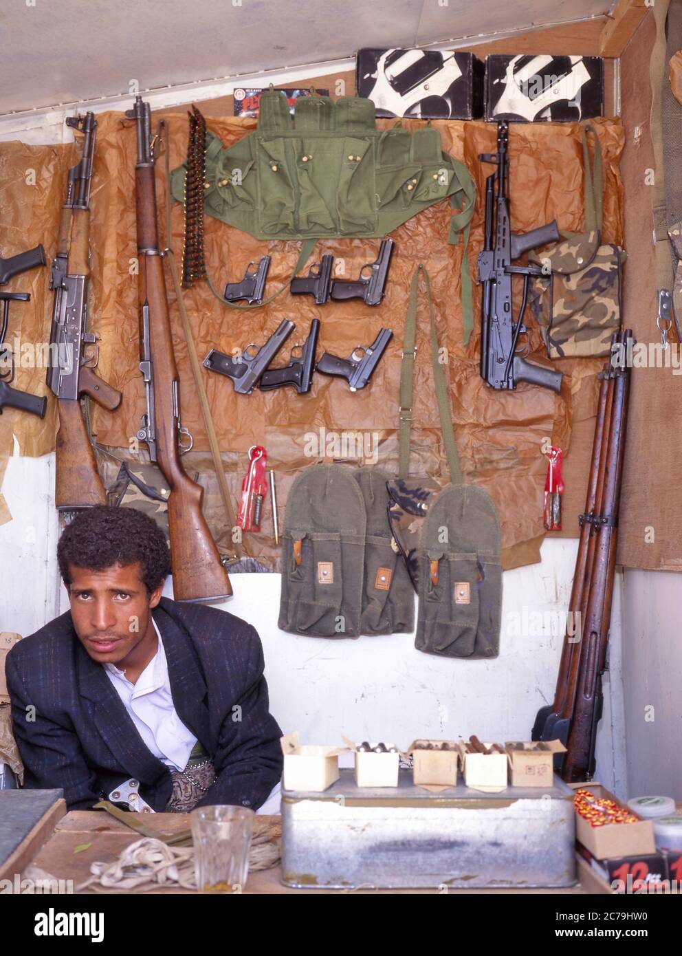 Arab Desert,Yemen-October 13,1997: Illegal gun market in the middle of ...