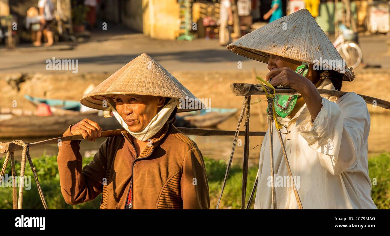 Carrying water yoke hi-res stock photography and images - Alamy