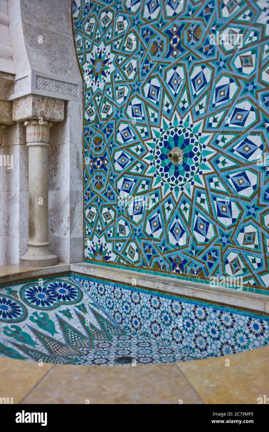 Beautiful Morroccan (Islamic) geometric mosaic tilework details with ...