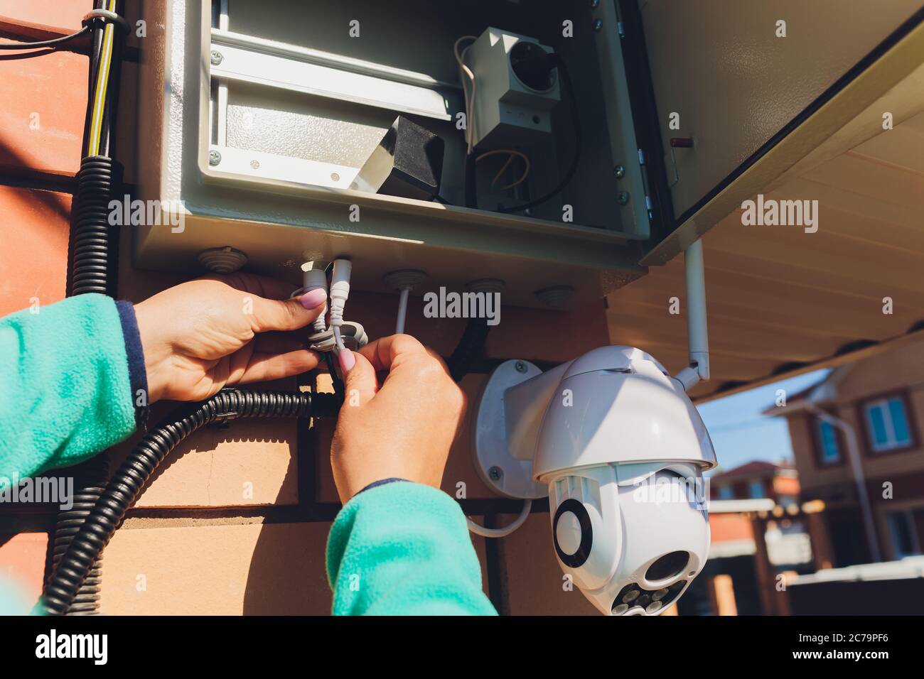 Camera setup and repair hi-res stock photography and images - Alamy