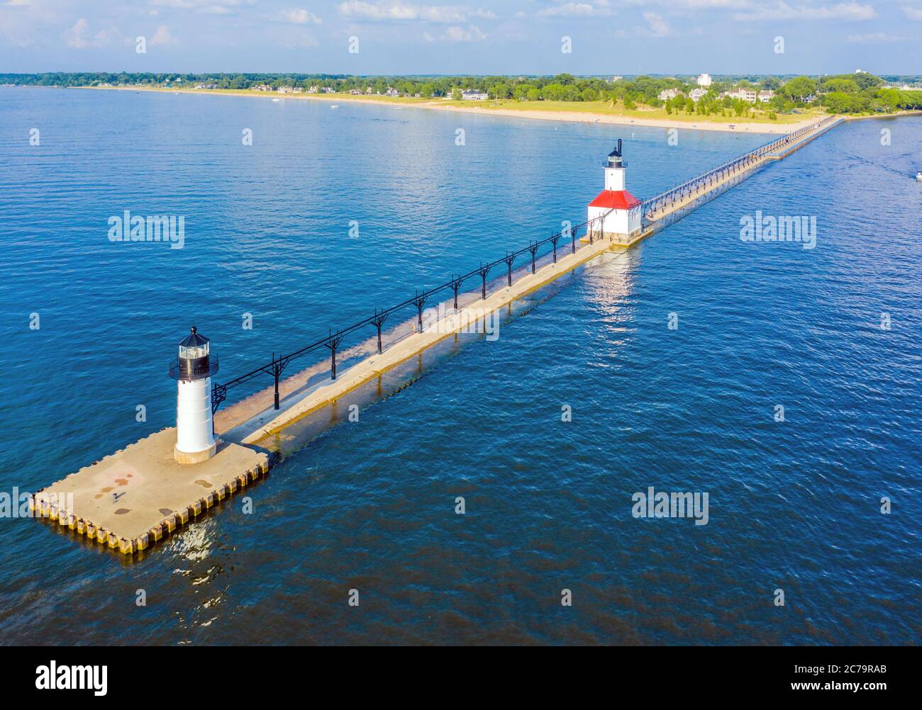 St joseph north pier outer light hi-res stock photography and images ...