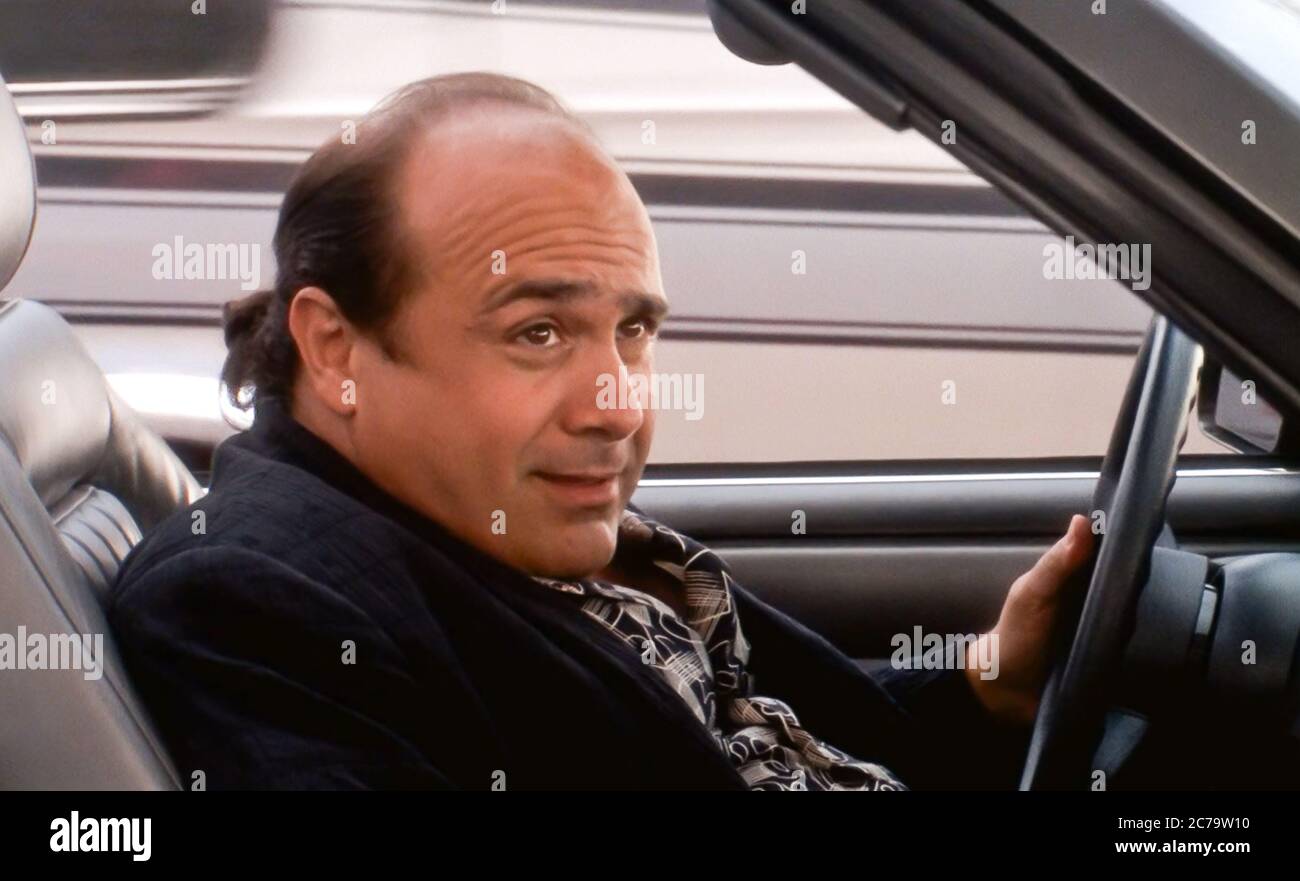 Twins movie danny devito hi-res stock photography and images - Alamy