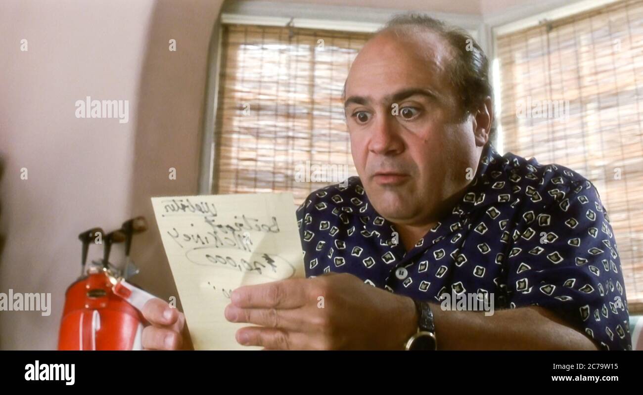 USA. Danny DeVito in a scene from the ©Universal Pictures movie: Twins ...