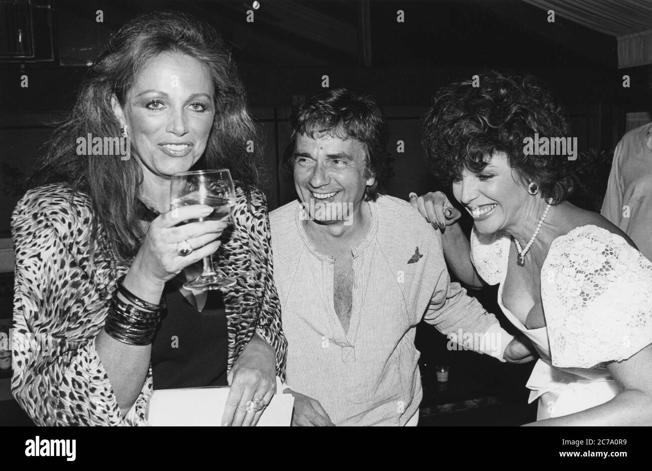 Jackie collins joan collins hi-res stock photography and images - Alamy