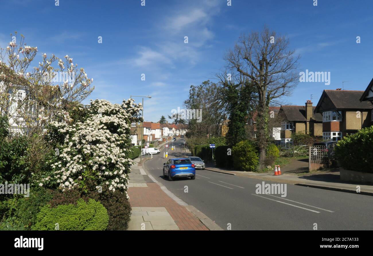 Barnet london street hi-res stock photography and images - Alamy