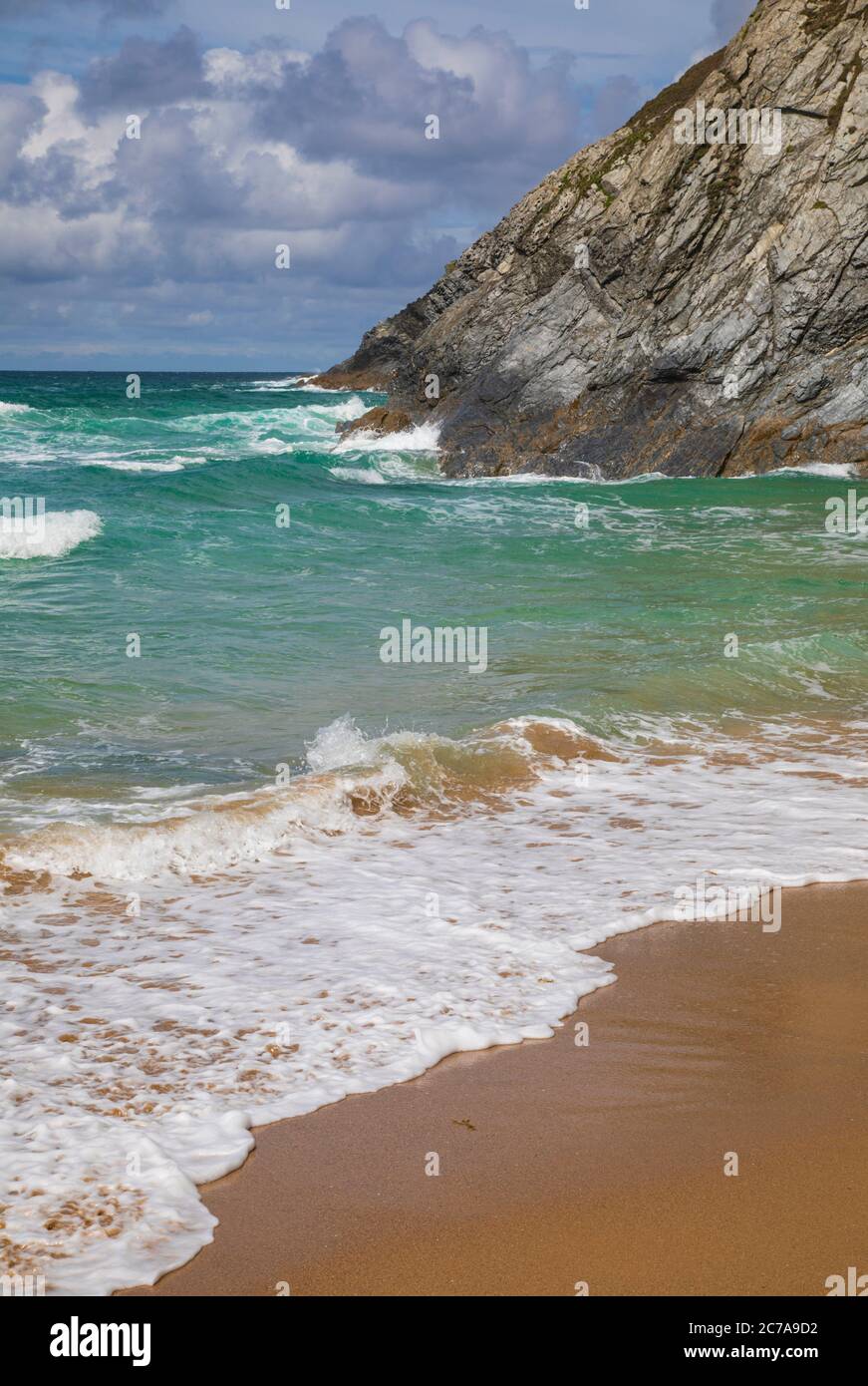 Holywell bay cornwall hi-res stock photography and images - Alamy