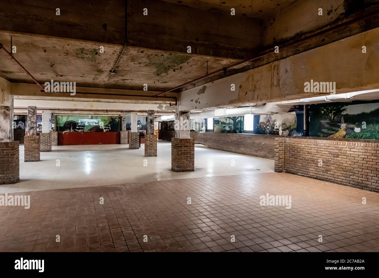 brushy mountain state penitentiary mess hall/cafeteria in Tennessee ...