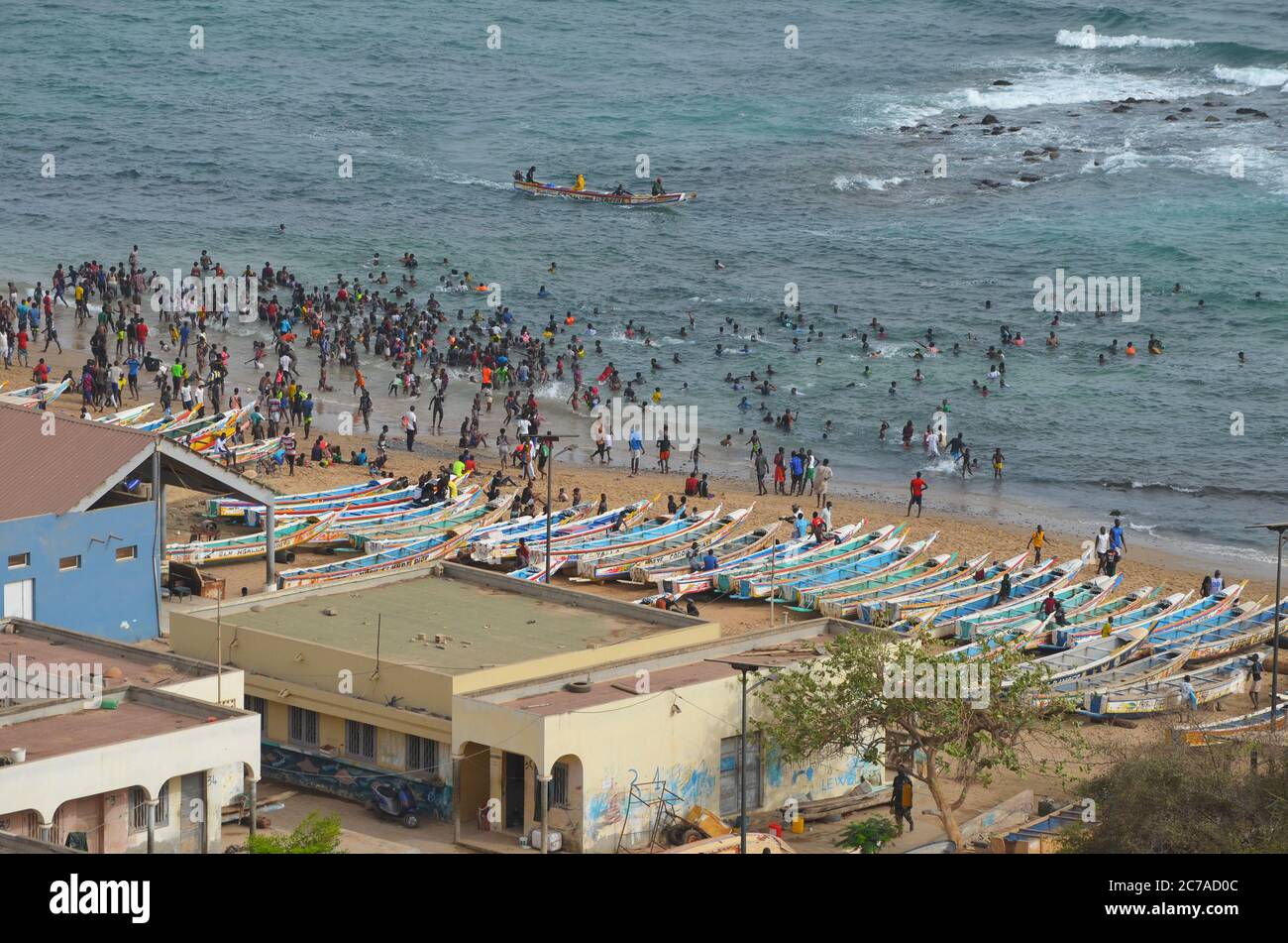 Crowded beach on a Sunday afternoon at Ouakam bay, Dakar, Senegal Stock ...